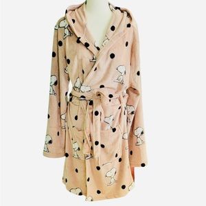 Peanuts | Intimates & Sleepwear | Berkshire X Peanuts Snoopy Velvetsoft ...